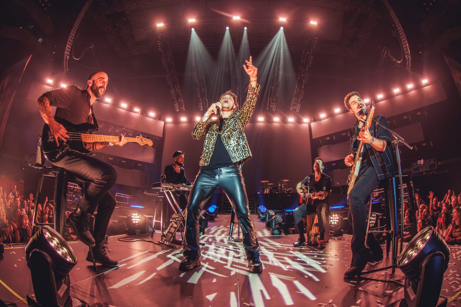 Shinova en el Movistar Arena de Madrid: La vida es sueño y los sueños ...